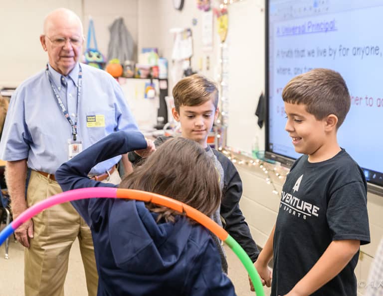 Teach One to Lead One Programs – Mentoring K-12 Students | T1L1